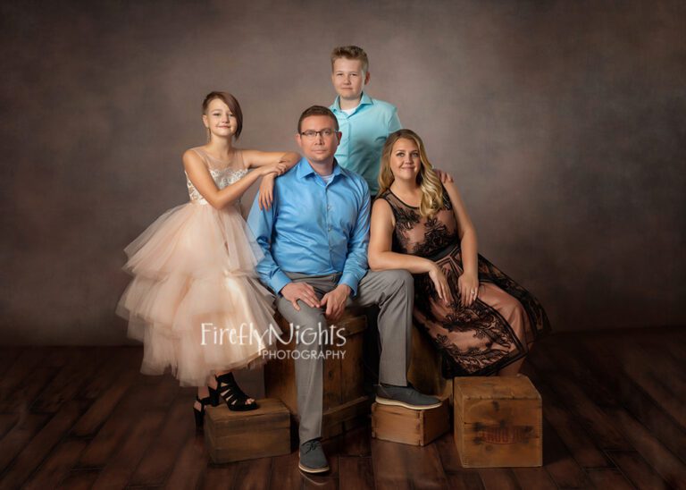 Formal Family Portaits | Naperville Photographer - Firefly Nights ...